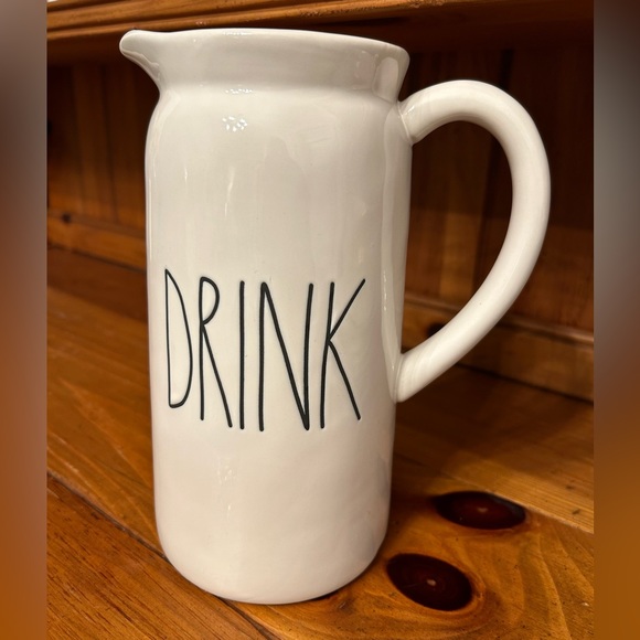 Rae Dunn | Dining | Rae Dunn Drink Pitcher 42oz | Poshmark